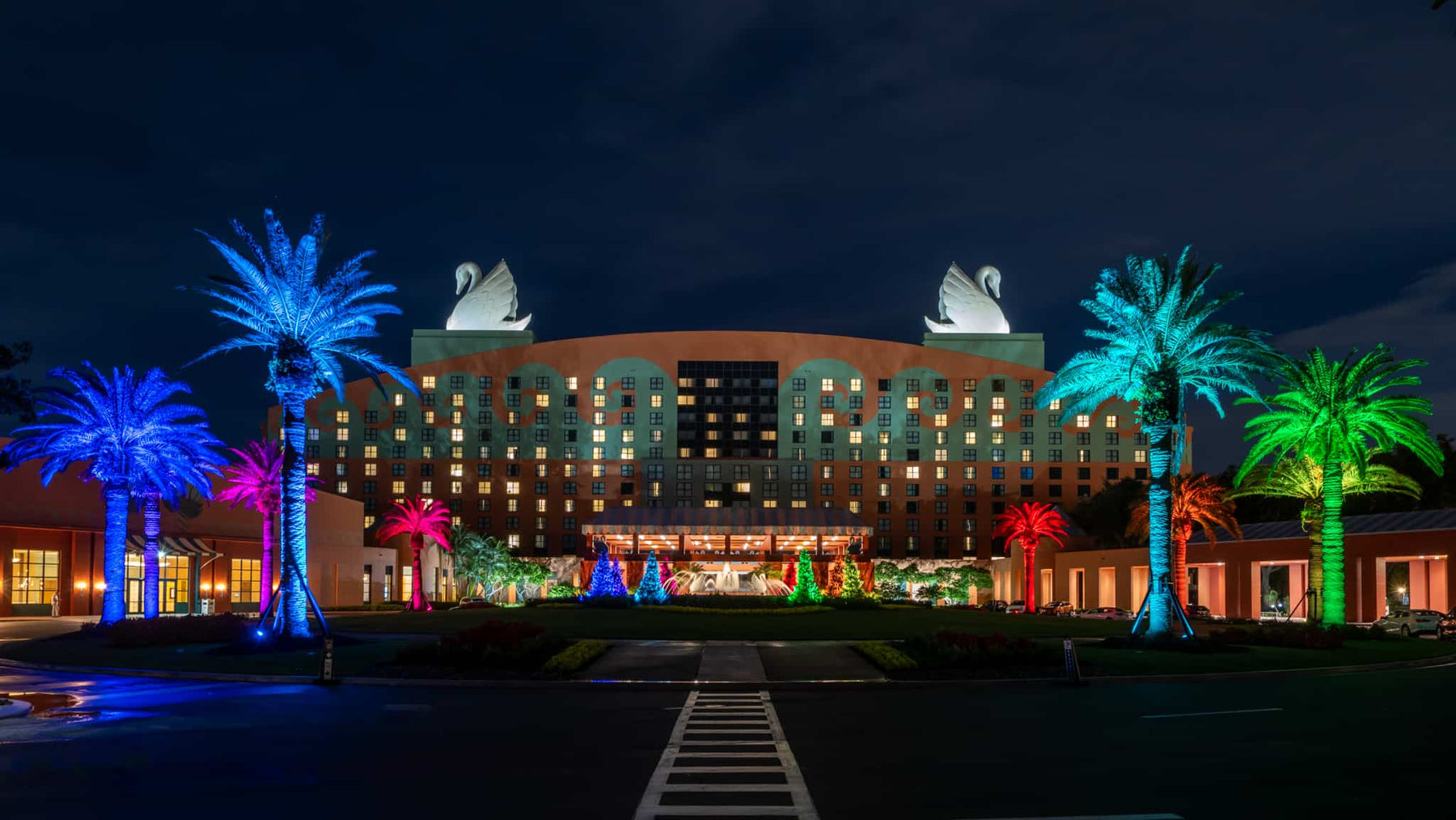 Color LED Accent Lighting for Resorts - Haven Lighting